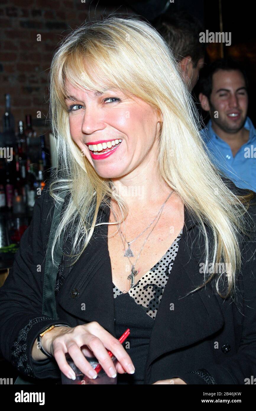 New York, NY, USA. 31 October, 2009. Roberta Thompson at the 25th ...