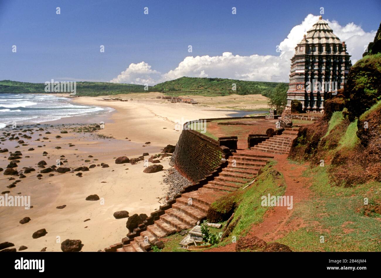 Kunkeshwar temple hi-res stock photography and images - Alamy