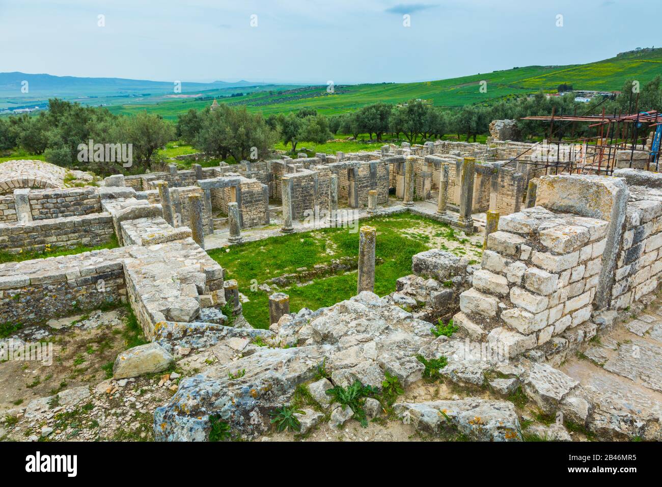 Roman city ruins Stock Photo - Alamy
