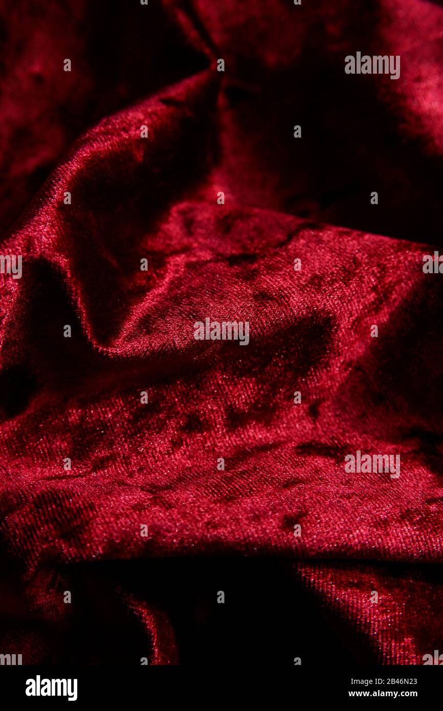 Red velvet texture hi-res stock photography and images - Alamy
