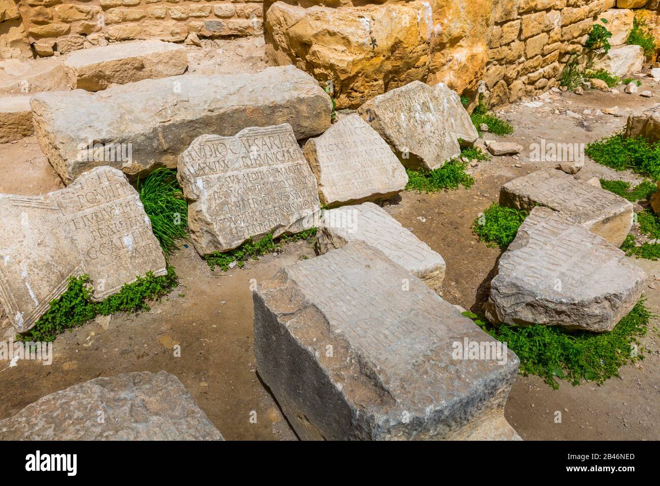 Inscriptions. Roman city ruins Stock Photo - Alamy