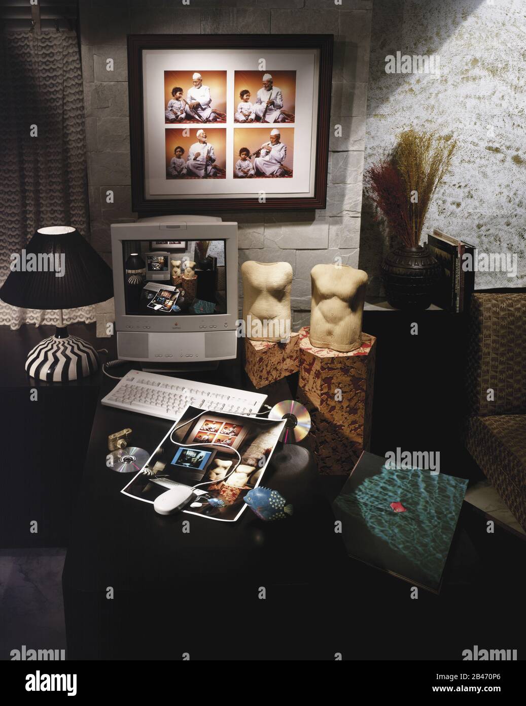 Computer, lamp shade, frame, statue Stock Photo - Alamy