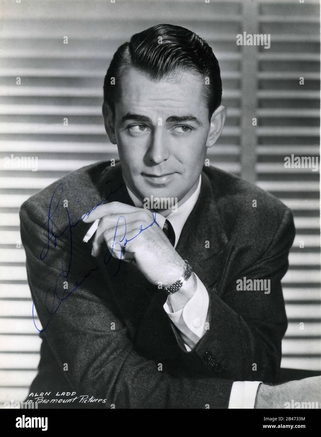 ALAN LADD 1943 Signed Publicity Portrait Paramount Pictures Stock Photo ...