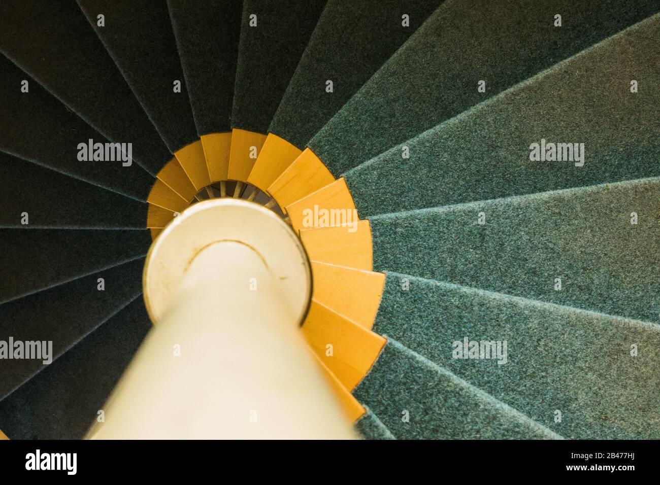 Top down view circular stairs hi-res stock photography and images - Alamy