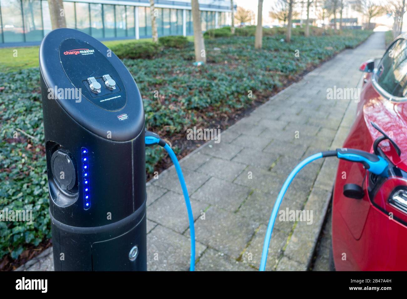 Electric charging machine hi-res stock photography and images - Alamy