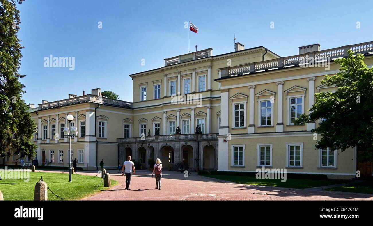 The actual reconstruction of the palace hi-res stock photography and ...