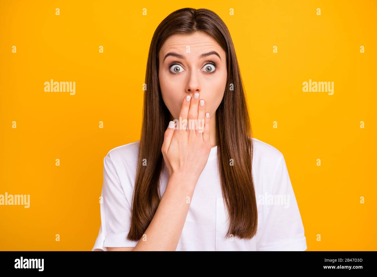 Photo of terrified pretty lady long perfect hairstyle listen bad news ...