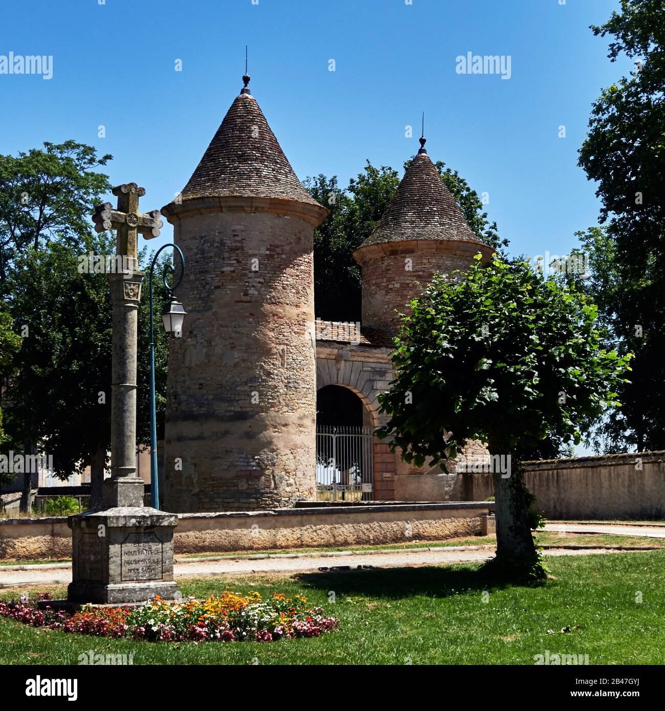 France , Bourgogne-Franche-Comté, department, the castle of Loisy ...