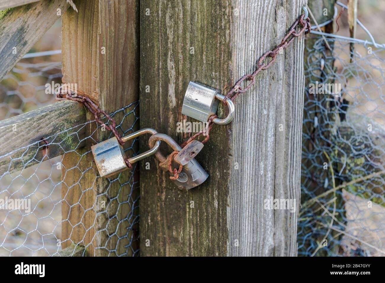 Yale lock hi-res stock photography and images - Alamy