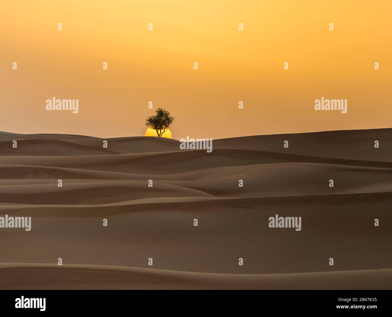 Sahara desert from space hi-res stock photography and images - Alamy