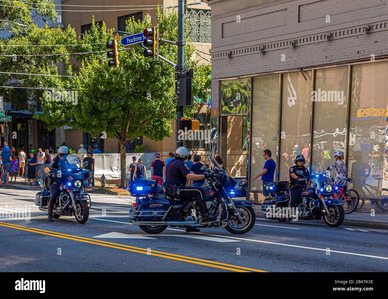 Motorcycle parade hi-res stock photography and images - Alamy