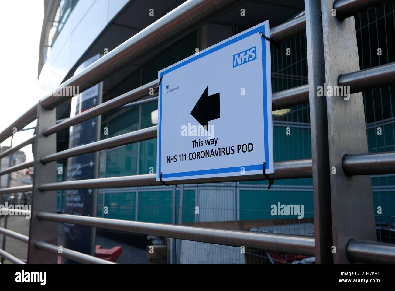 Hospital uclh a&e hi-res stock photography and images - Alamy