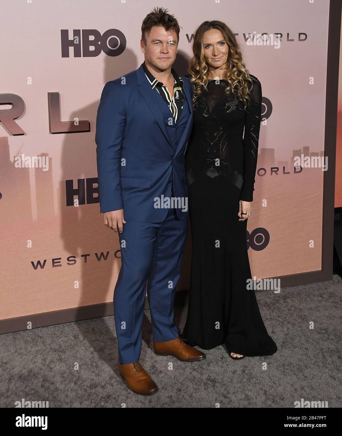 Los Angeles, USA. 05th Mar, 2020. (L-R) Luke Hemsworth and Samantha ...