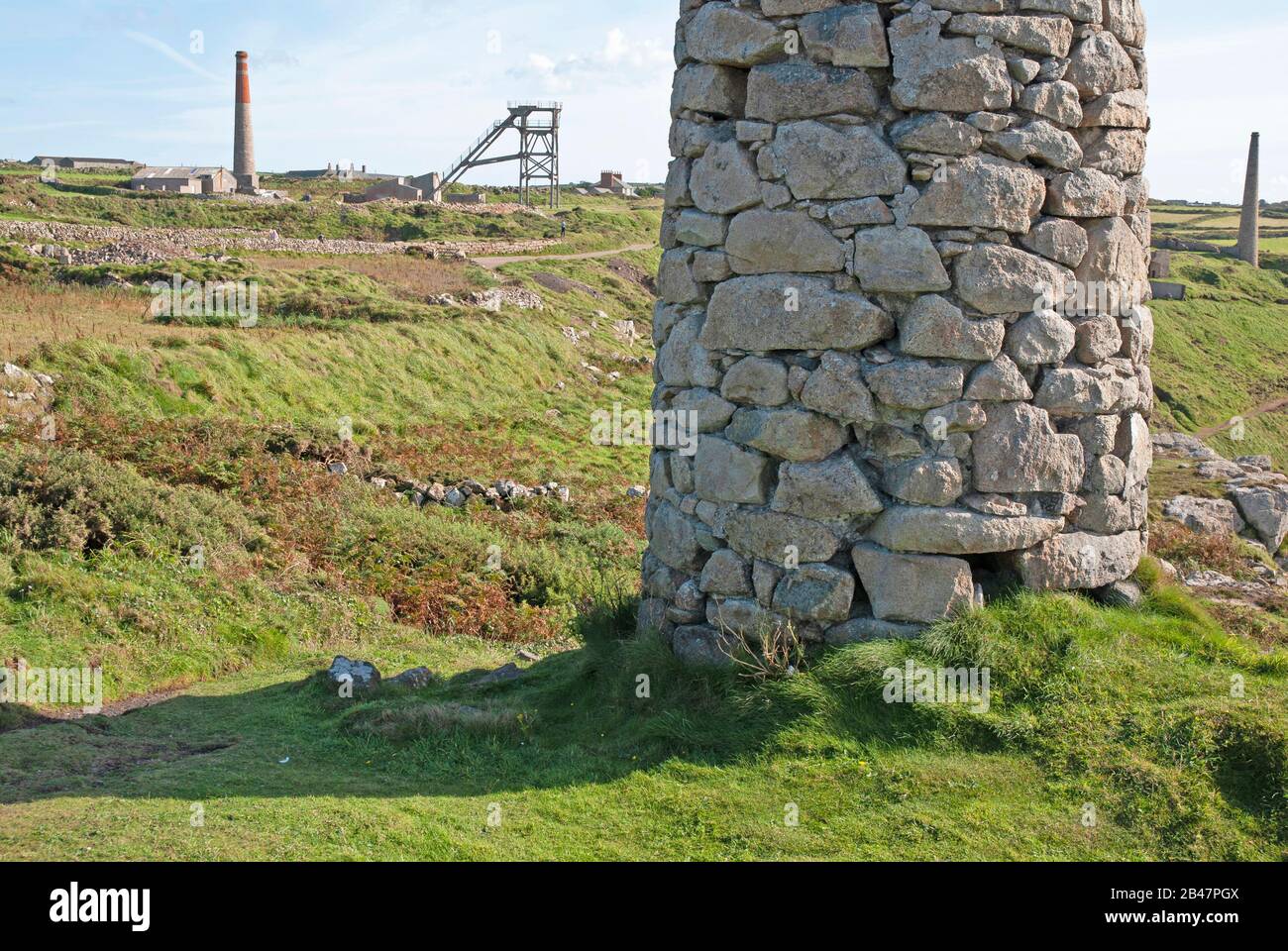 Traditional cornish mine hi-res stock photography and images - Alamy