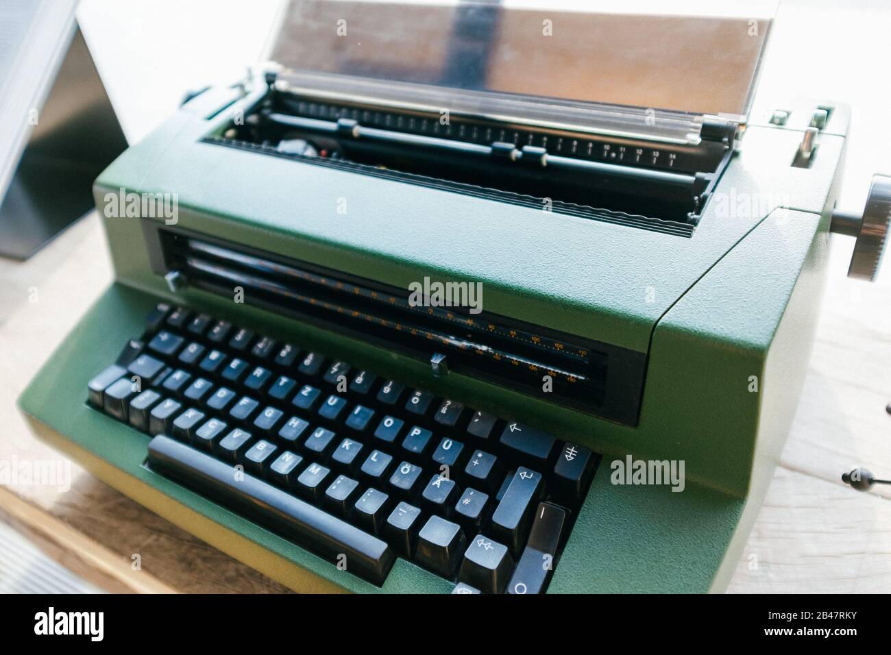 Ibm typewriter hi-res stock photography and images - Alamy