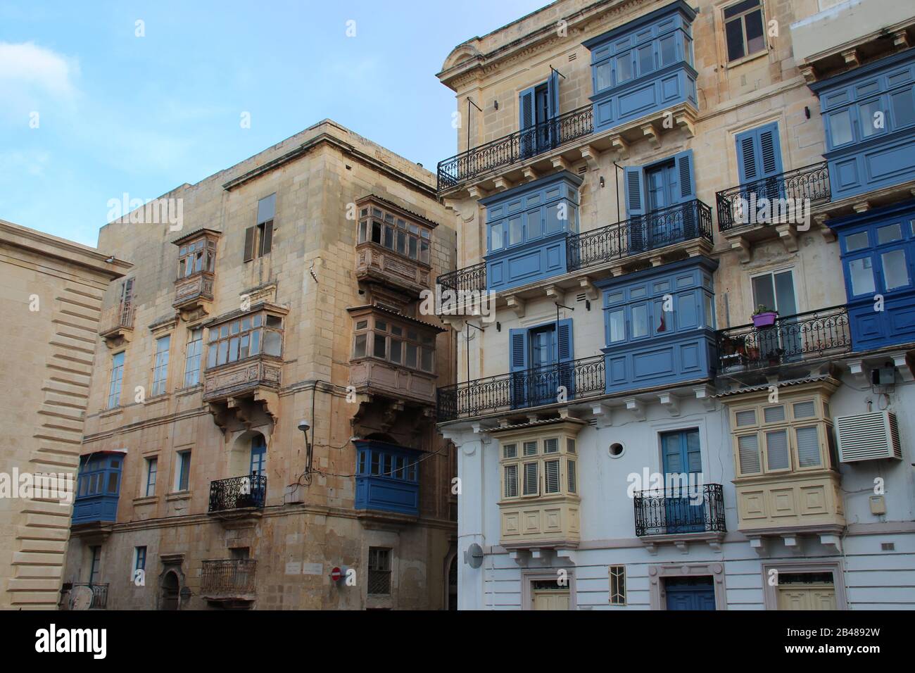 flats buildings in valletta (malta Stock Photo - Alamy