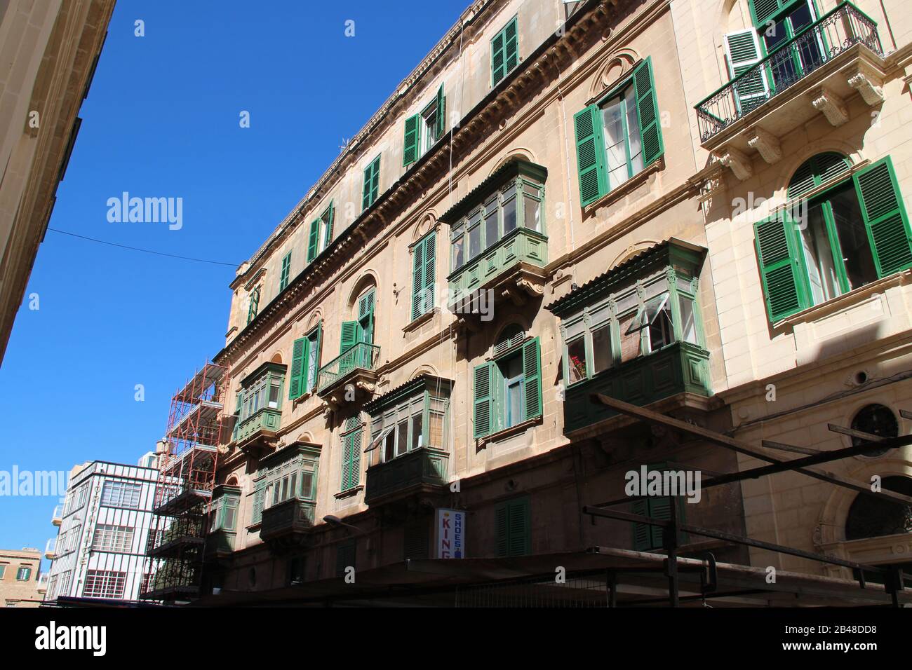 flats buildings in valletta (malta Stock Photo - Alamy