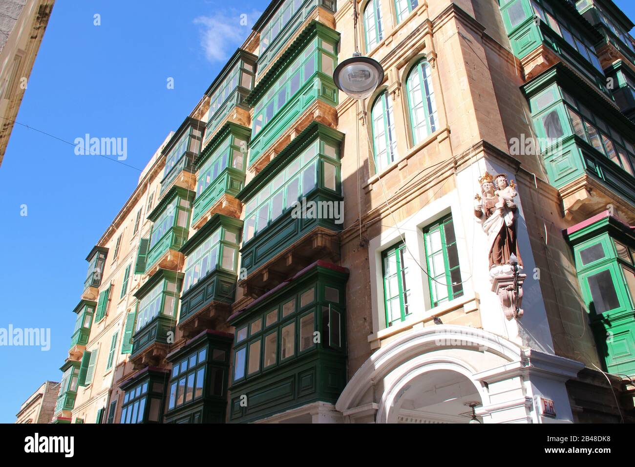 flats buildings in valletta (malta Stock Photo - Alamy