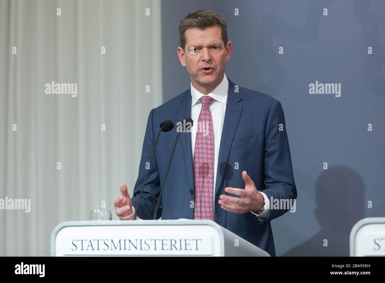 Soren frederiksen hi-res stock photography and images - Alamy