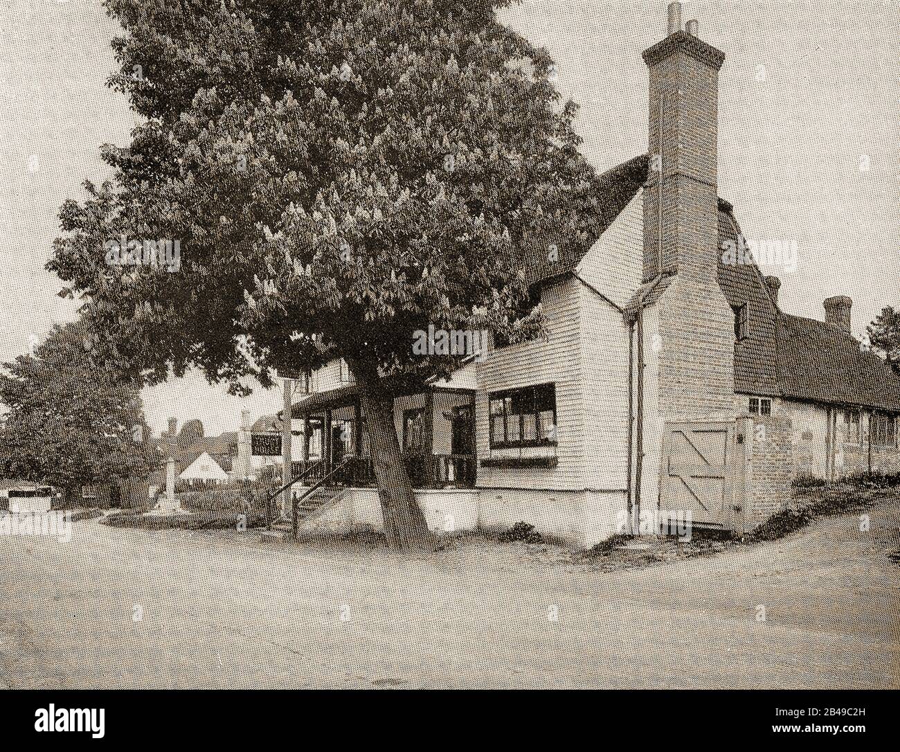 Pub hartfield sussex england hi-res stock photography and images - Alamy