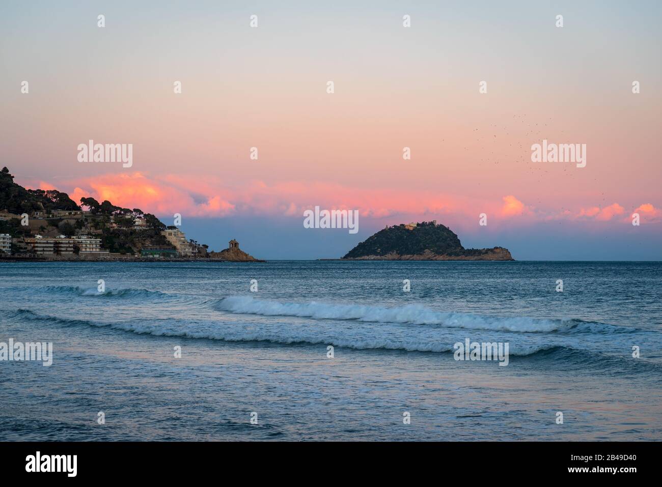 Alassio hi-res stock photography and images - Alamy