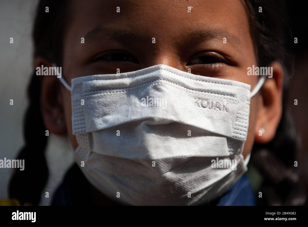Nepal school student in class hi-res stock photography and images - Alamy