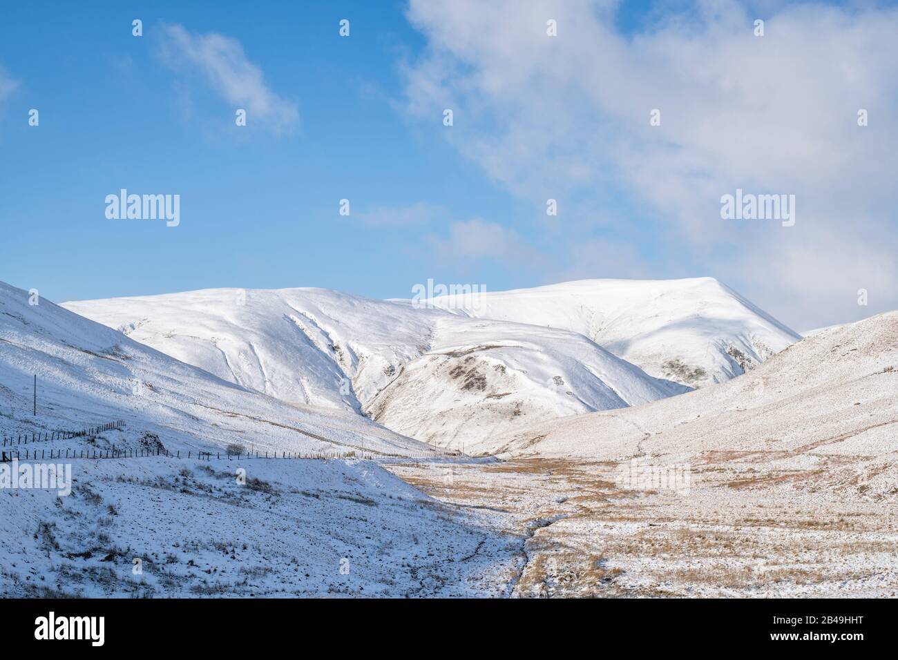 Dalveen Pass High Resolution Stock Photography and Images - Alamy