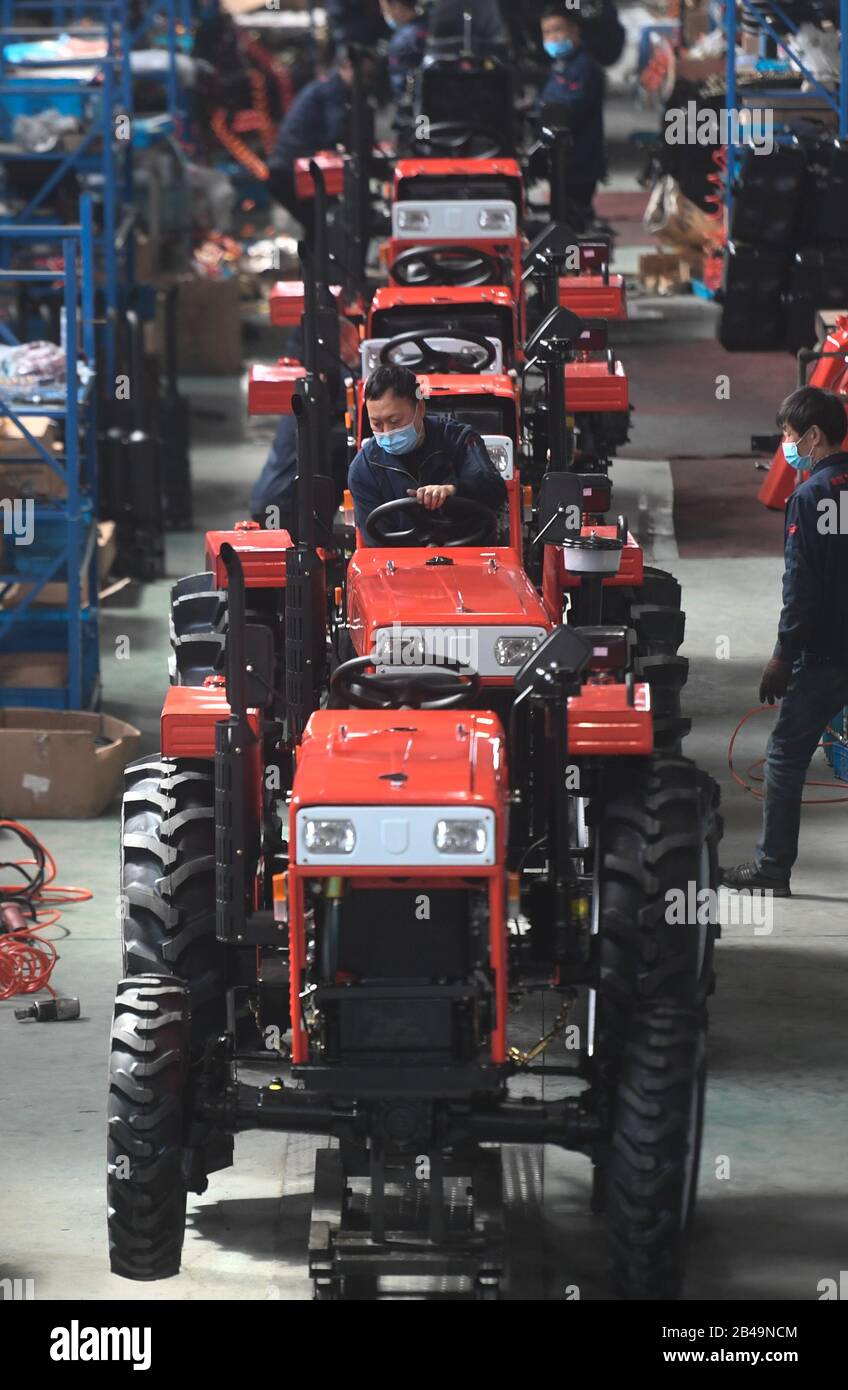 Tractor manufacturing hi-res stock photography and images - Alamy