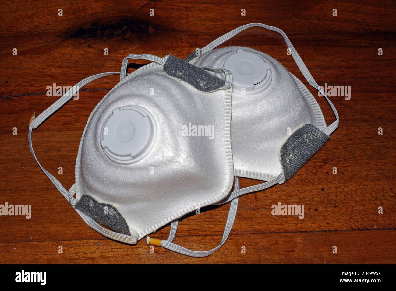 Antivirus masks hi-res stock photography and images - Alamy