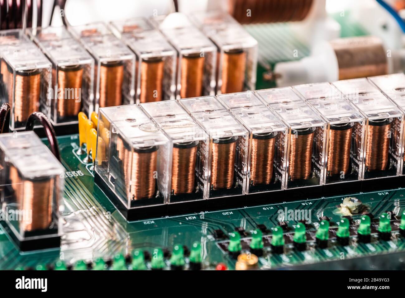 Relay coil hi-res stock photography and images - Alamy