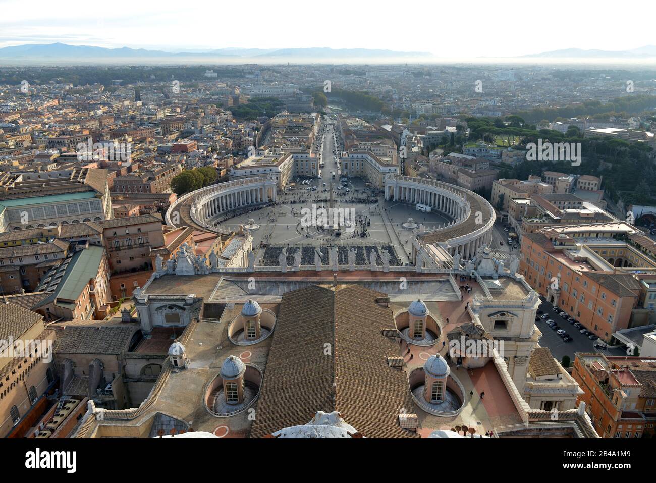 Petersdom rom hi-res stock photography and images - Alamy