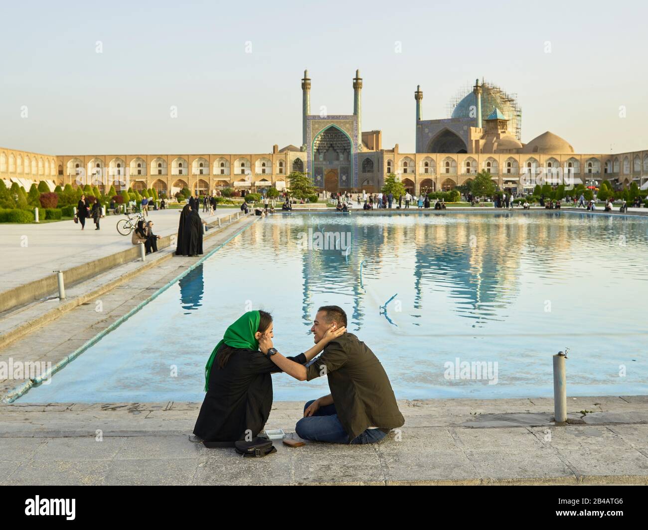 Nasqh e jahan imam square hi-res stock photography and images - Alamy