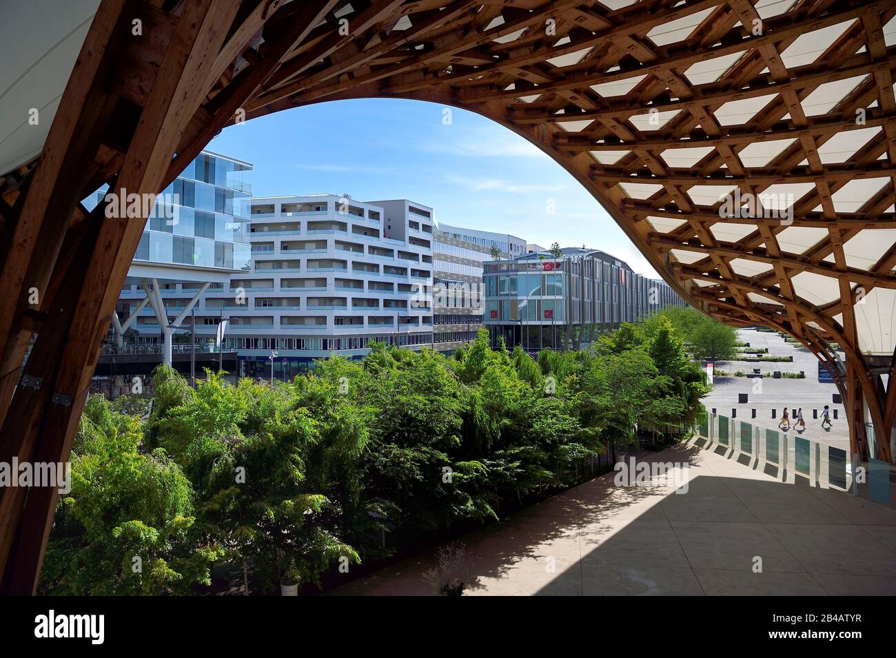 France, Moselle, Metz, Amphitheatre district, Centre Pompidou Metz, art ...
