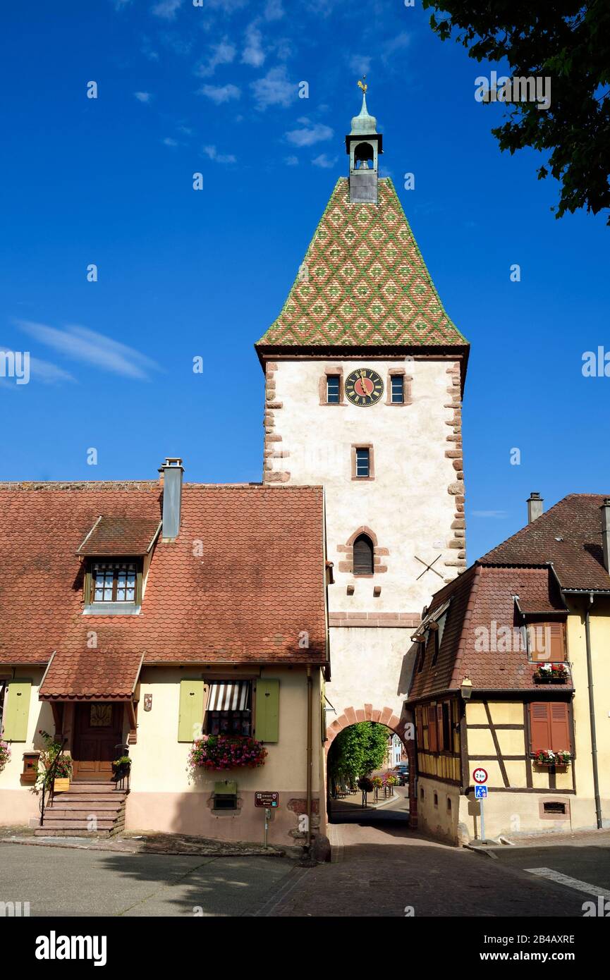 The high gate hi-res stock photography and images - Alamy