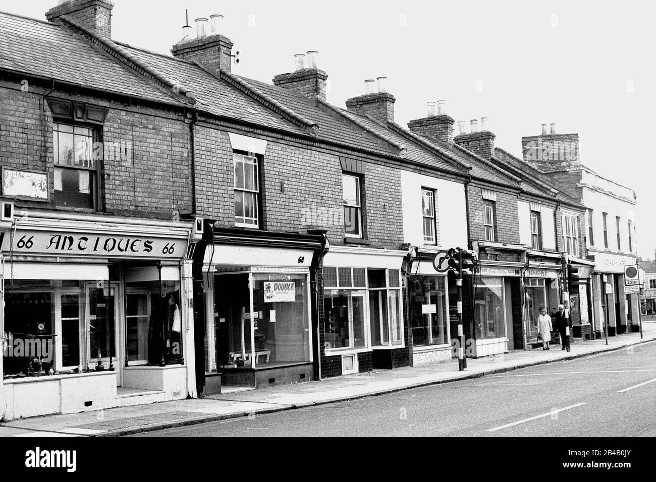 The Kettering Road, Northampton, in 1974, on a Sunday Stock Photo - Alamy