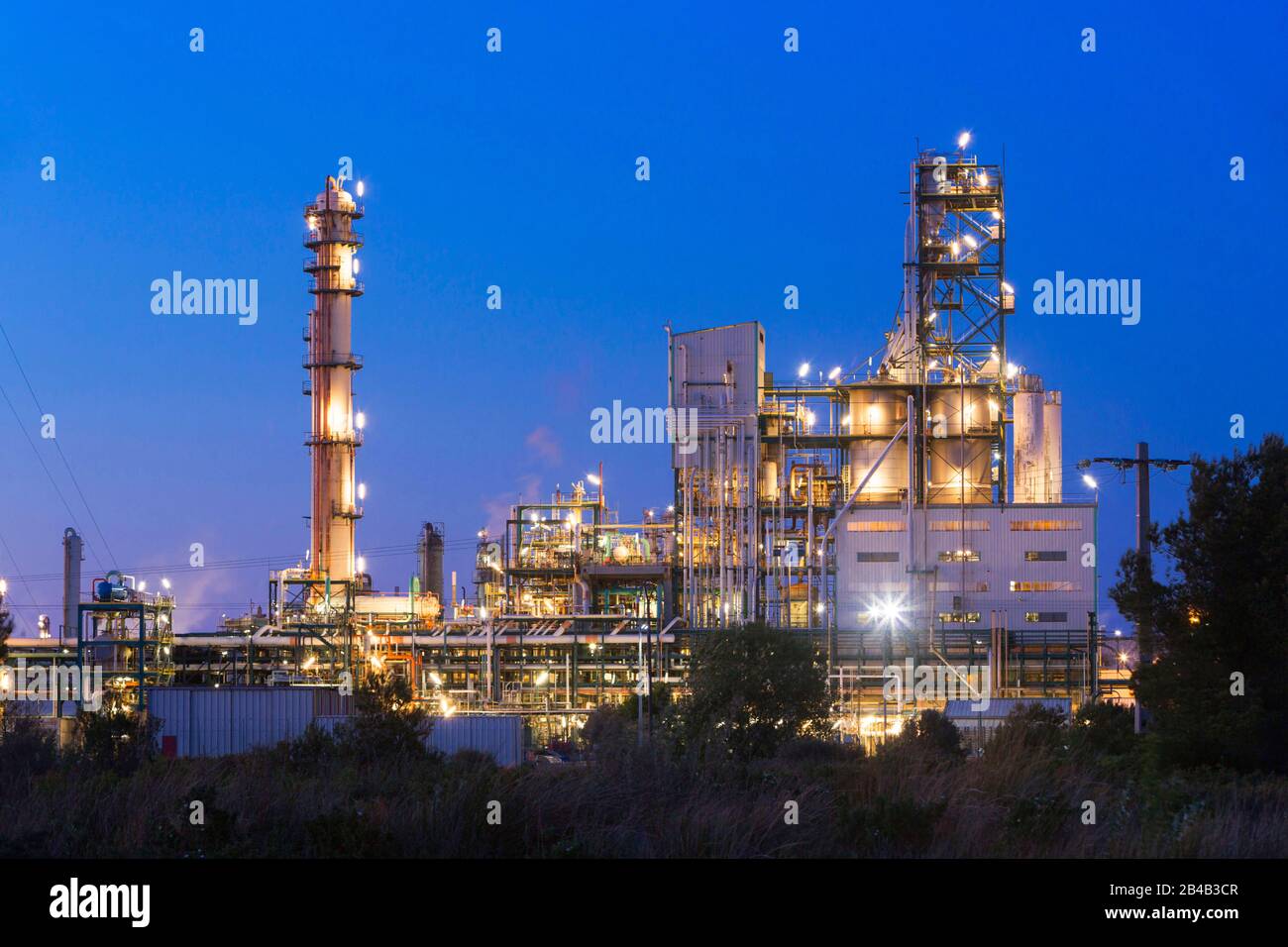 France, Bouches du Rhone, Martigues, petrochemical site of Lavéra Stock ...