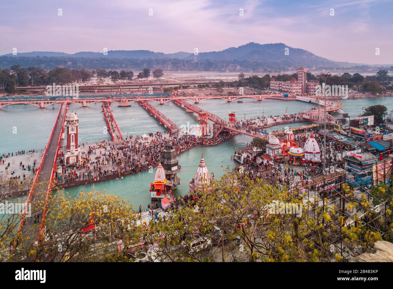 Hindu pilgrimage hi-res stock photography and images - Alamy