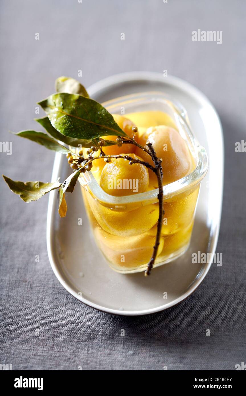 Lemon confit hi-res stock photography and images - Alamy