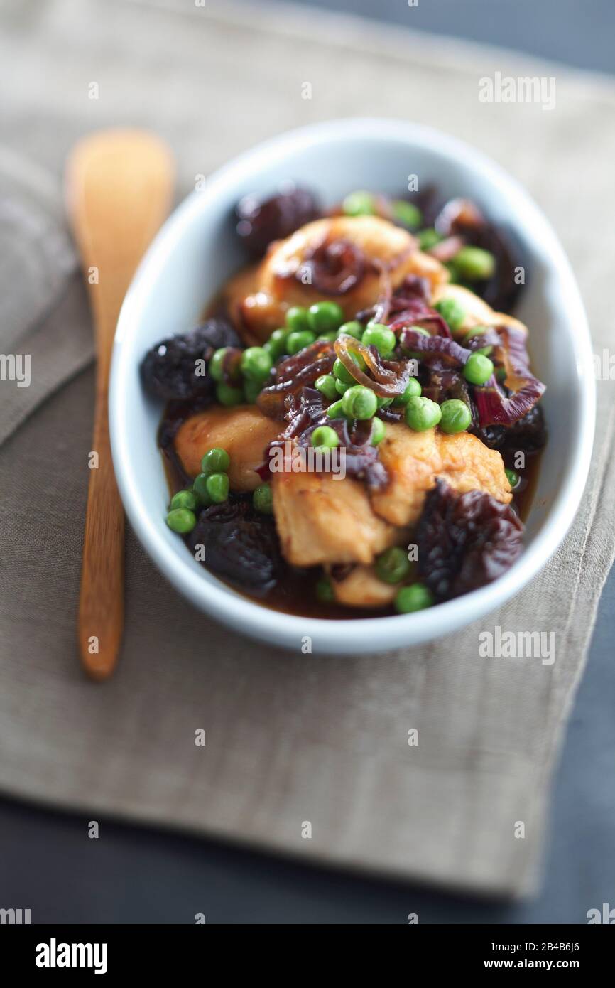 Chicken and prunes hi-res stock photography and images - Alamy