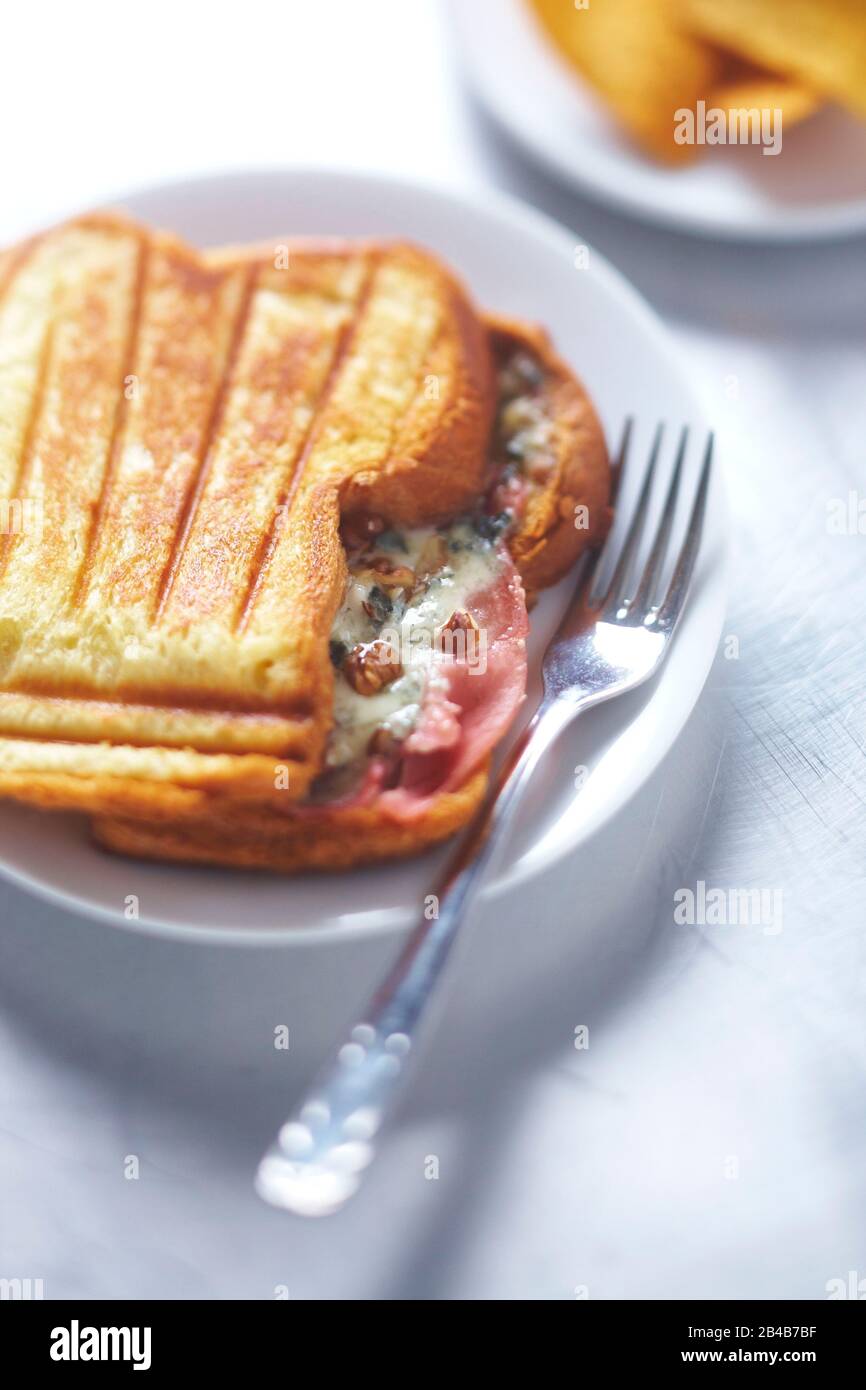 Croque tartine ham, roquefort nuts Stock Photo - Alamy