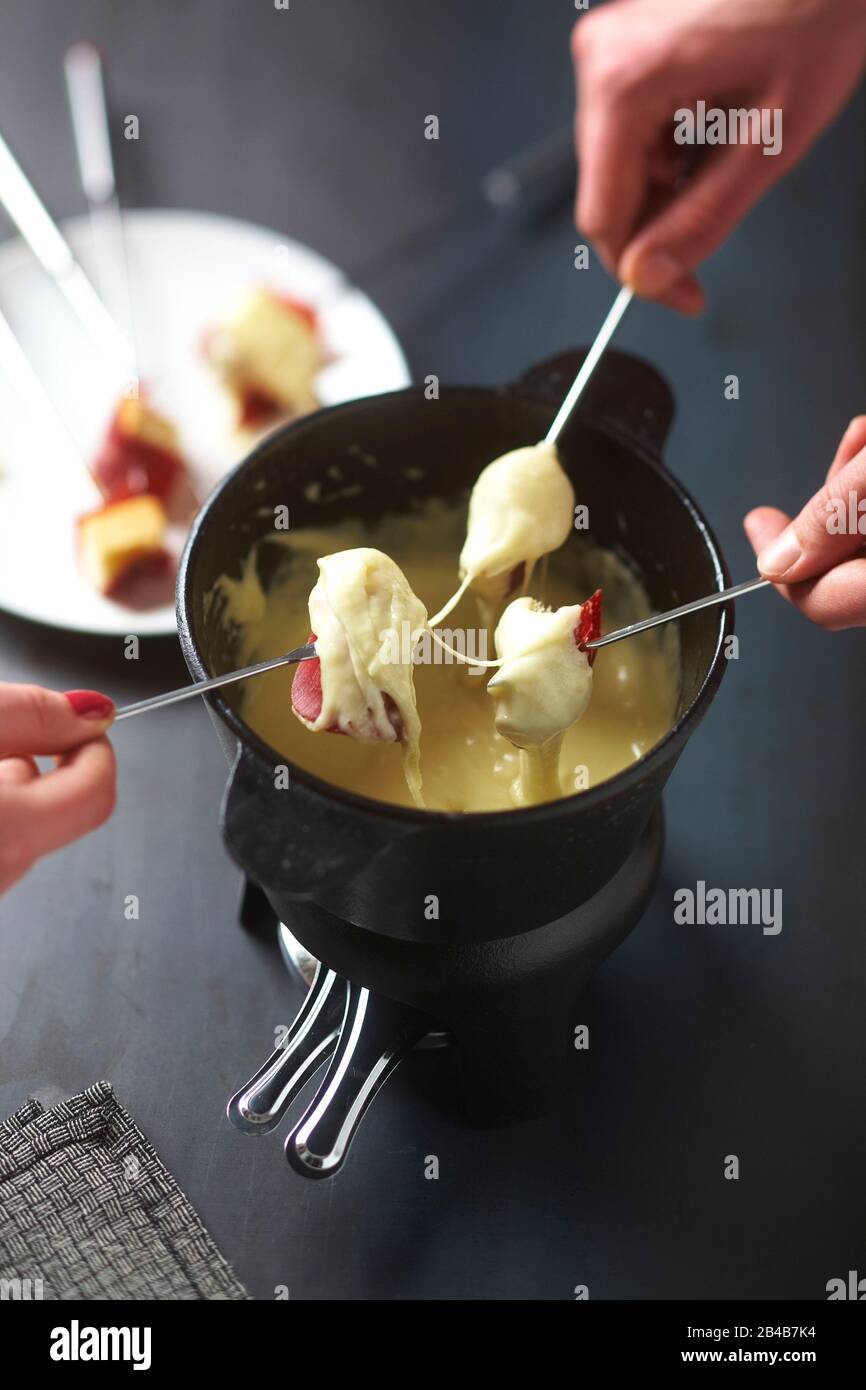 Melted cheese, Swiss with vacherin Stock Photo - Alamy