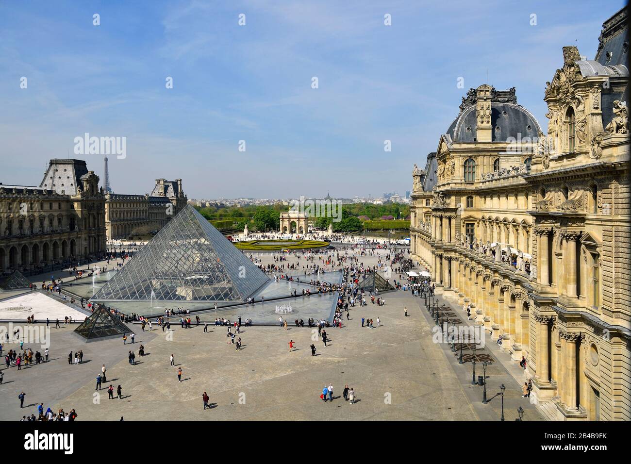 France, Paris, UNESCO World Heritage Site, general view with the ...