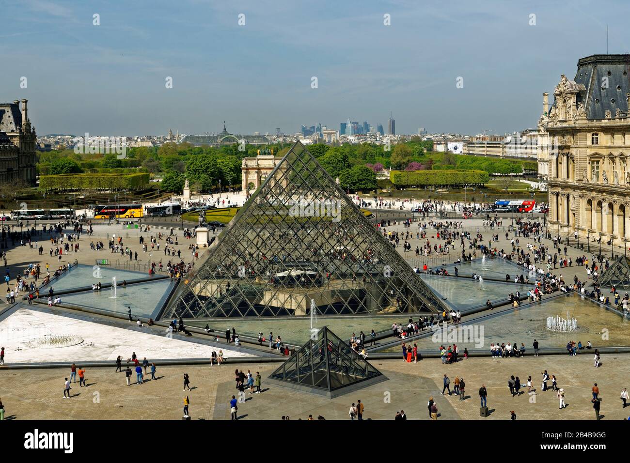 France, Paris, UNESCO World Heritage Site, general view with the ...