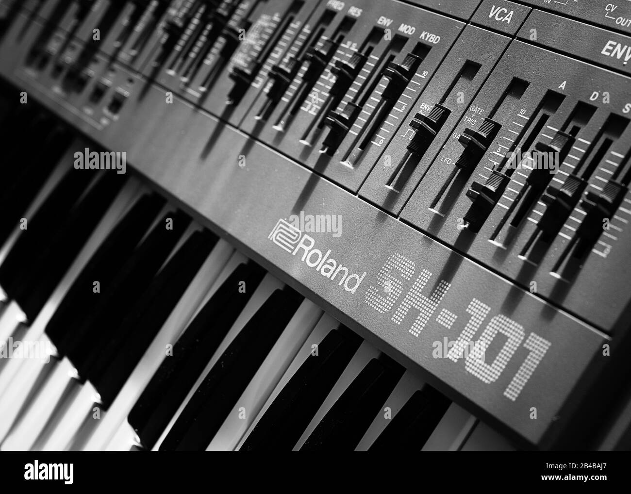 Roland Keyboards Wallpapers