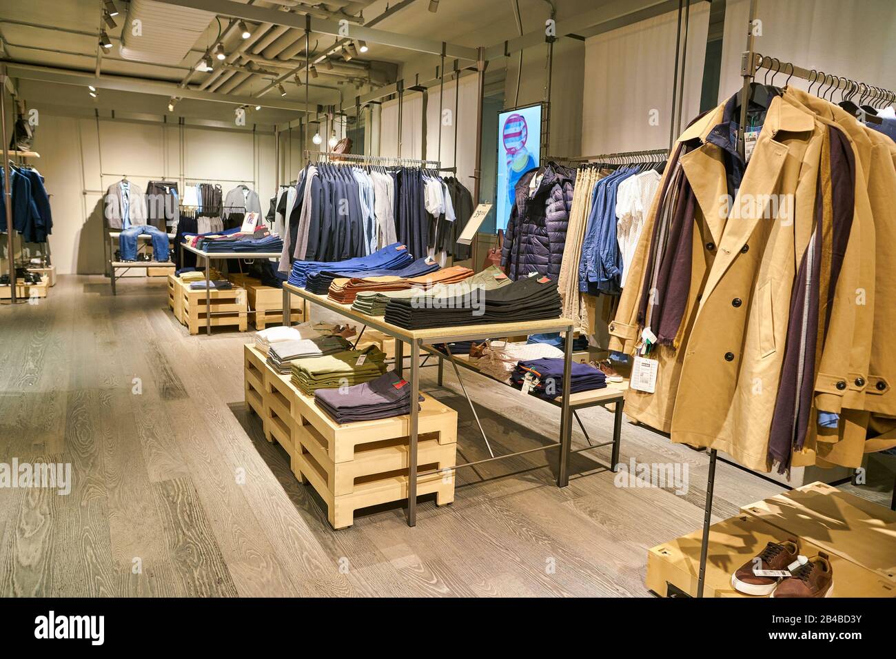 United colors benetton showroom hi-res stock photography and images - Alamy