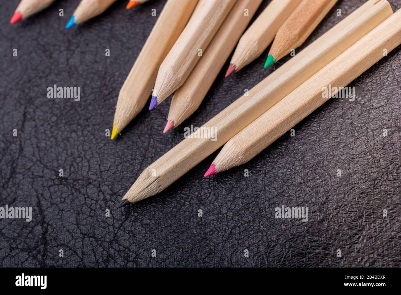 Variety of colors vector set of colored pencils. Drawing and painting ...