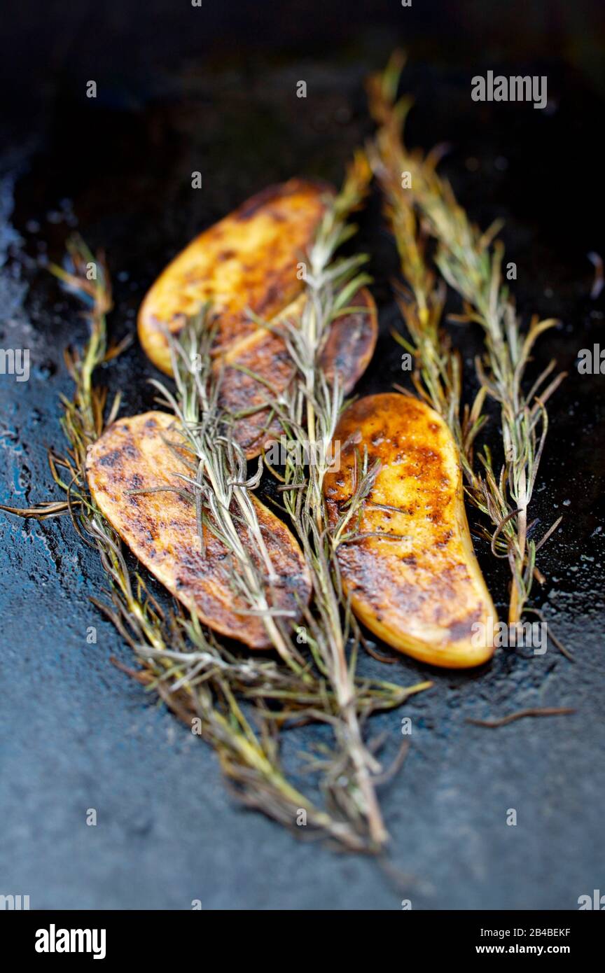 Potato strips hi-res stock photography and images - Alamy
