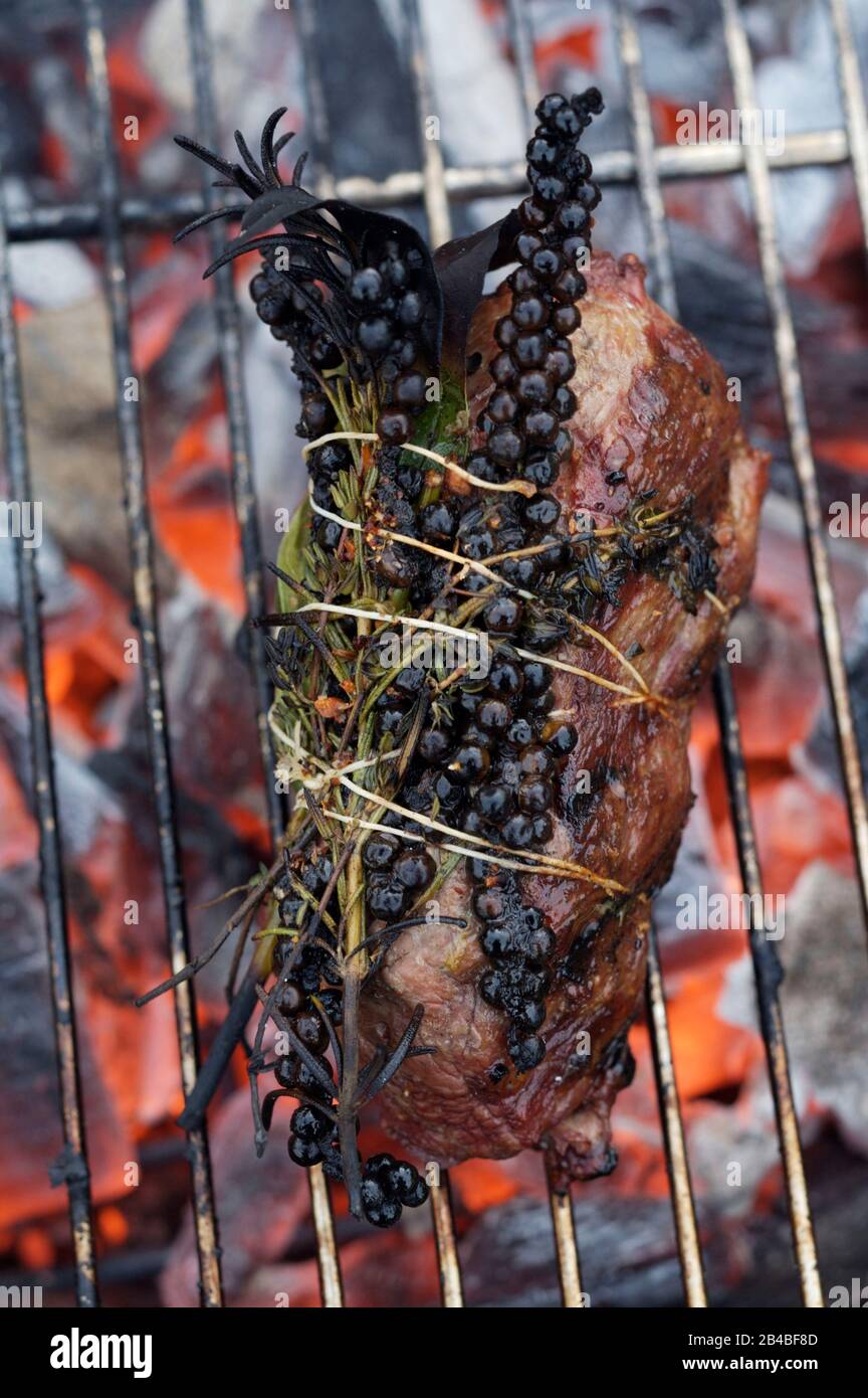 Grilled roast beef with fresh pepper Stock Photo - Alamy