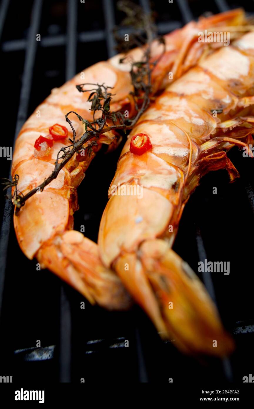 Giant prawns hi-res stock photography and images - Alamy