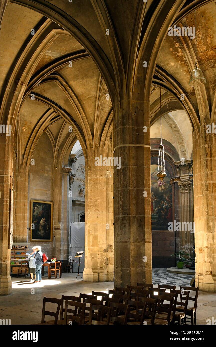 France, Paris, Beaubourg district, Saint Merri church (or Saint Merry ...